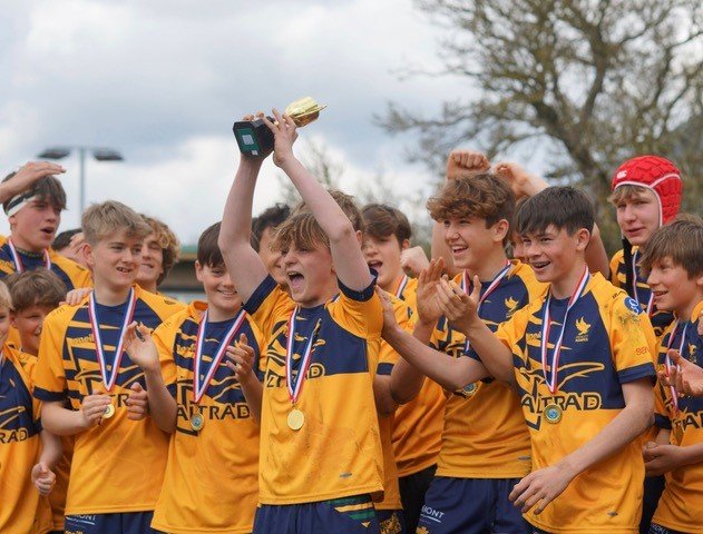 Henley Hawks U14s secure County Cup triumph